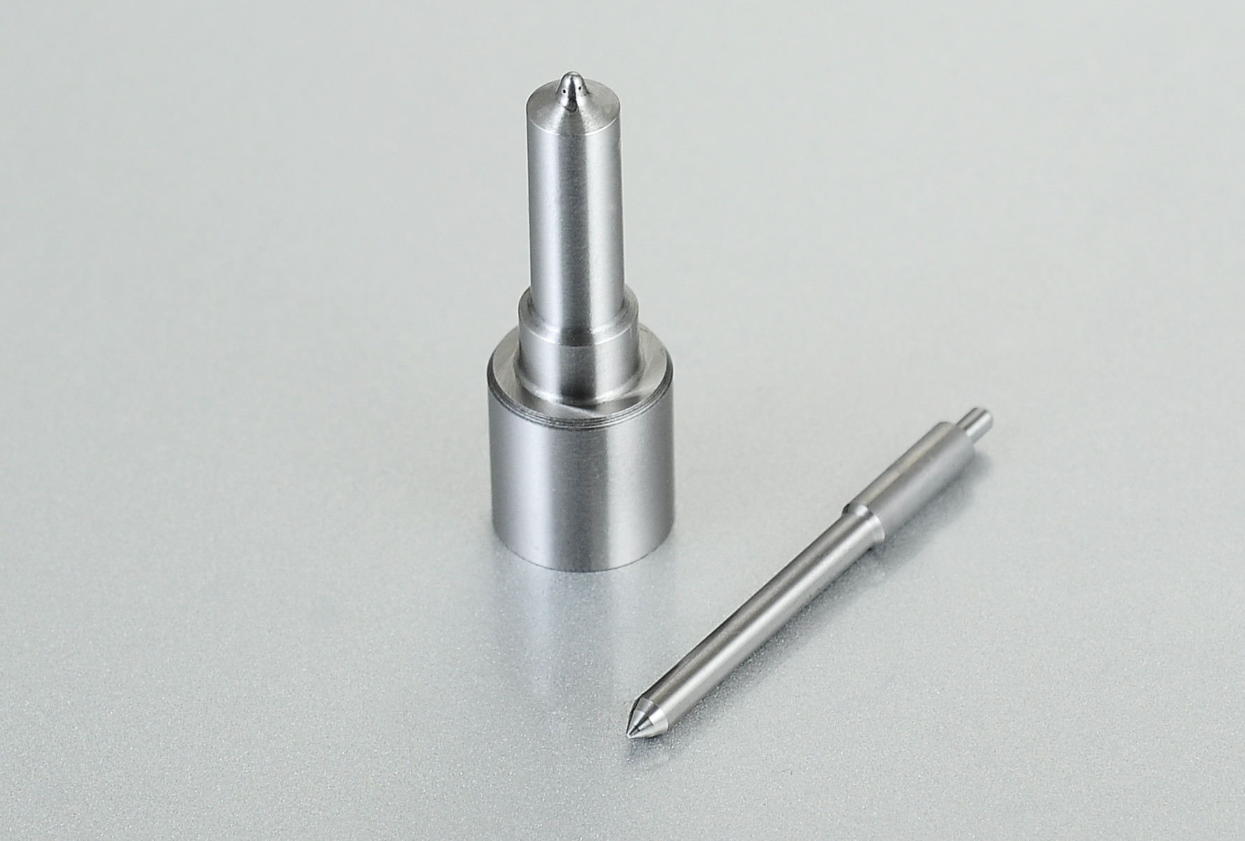 Diesel / Marine Engine Zexel Injector Nozzles , Zexel Injection Pump Parts